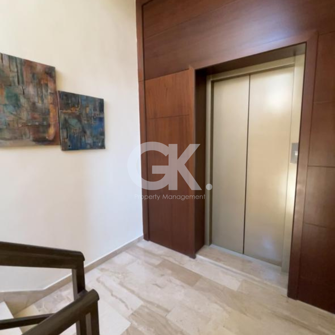 One Apartment Per Floor Semi Furnished – GoldenKeys